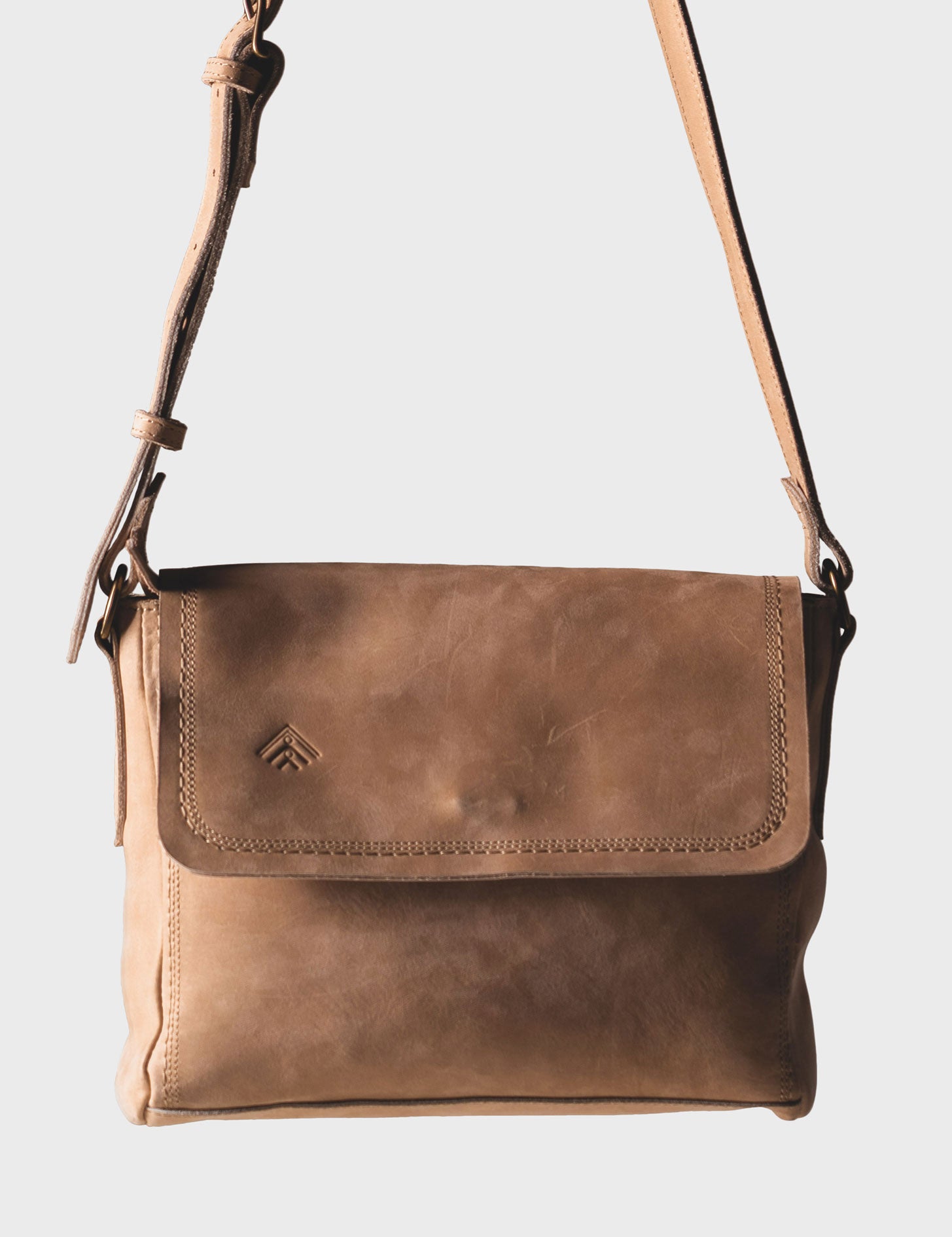 Kabana Design - Sustainable Leather Bags